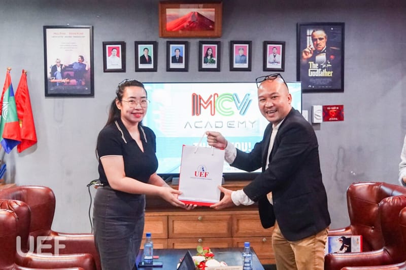 Làm việc với MCV Group, UEF tiếp tục mở rộng cơ hội hợp tác phát triển cho nhóm ngành Luật